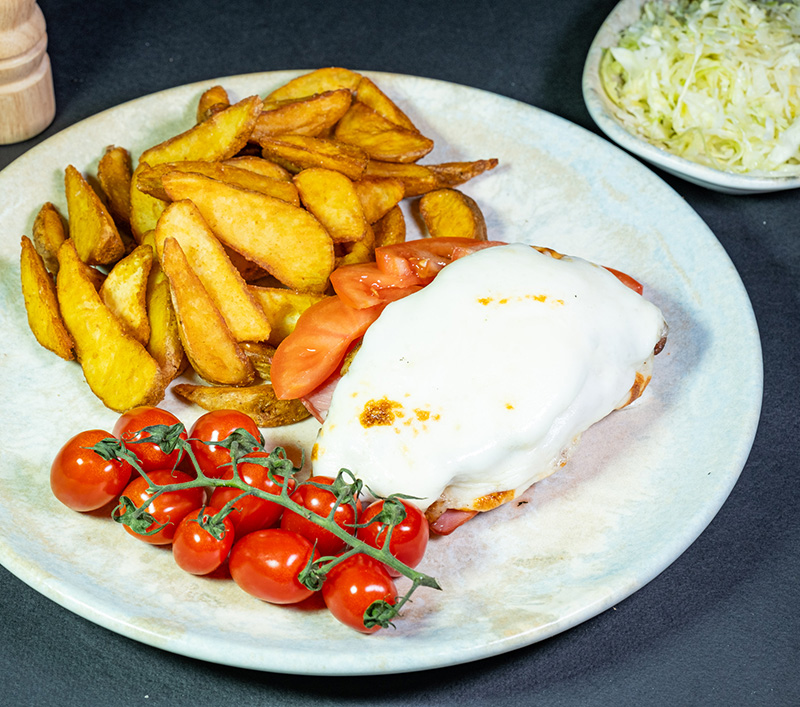 Piept de Pui umplut cu Bacon si Cascaval Grill – Story Pizza